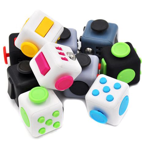 Fidget Cube (Фиджет Куб): продажа, цена в Минске. видео игры от ...