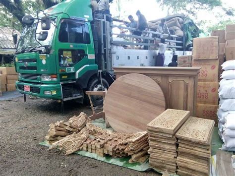 Dvb ေညာင္ေလးပင္ၿမိဳ႕တြင္ တရားမ၀င္ ကၽြန္းပရိေဘာဂမ်ား ဖမ္းဆီးရမိ