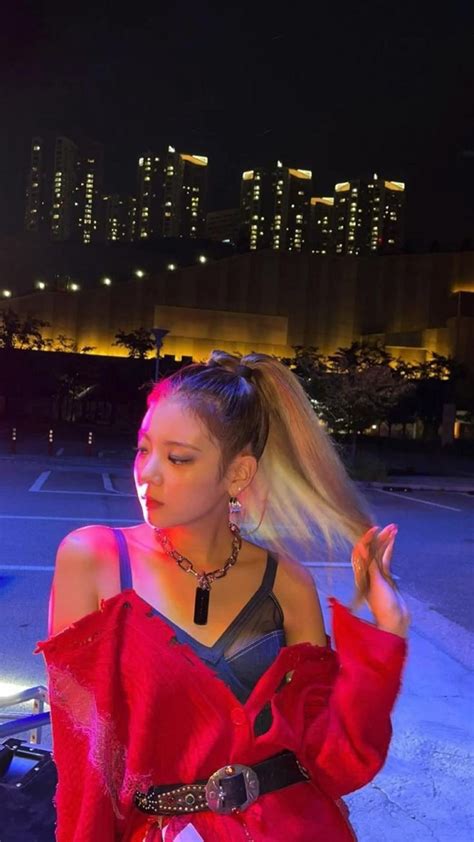 Lia Itzy CRAZY IN LOVE Itzy Kpop Girls Girl