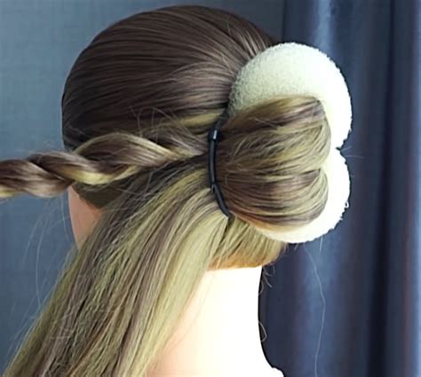 French Roll Hair Tutorial At Emma Gresswell Blog