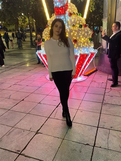 Καλή χρονιά σε όλους 😁🎄🥂