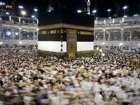 Iranians Set To Miss Out On Hajj After Country Refuses To Sign Deal