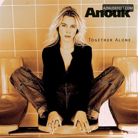 Anouk I Feet Aznudefeet