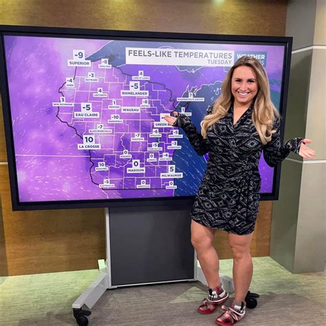Brooke Brighton Spectrum News 1 Wisconsin Rnewswomenhd