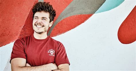 VÍdeo Espanha Miki Lança Novo Tema Dime Que No Duele Esc Portugal