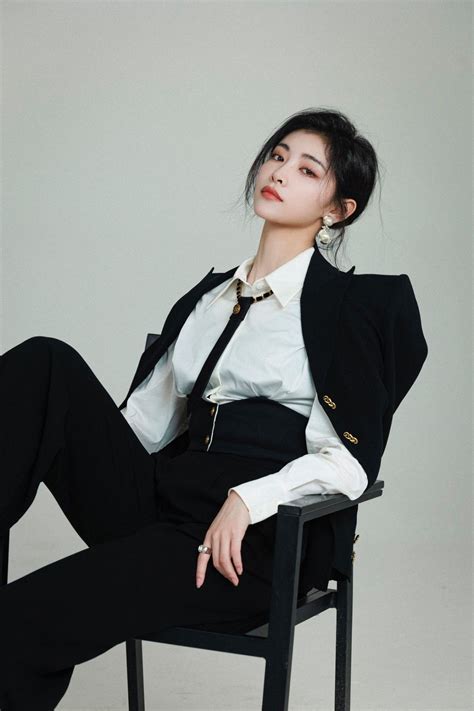 Girls Look So Freaking Hot In Suits Artofit