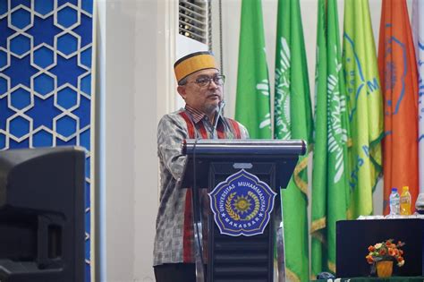 Orasi Ilmiah Di Milad Unismuh Kepala Badan Bahasa Kemdikbud Bahas Pentingnya Penguatan