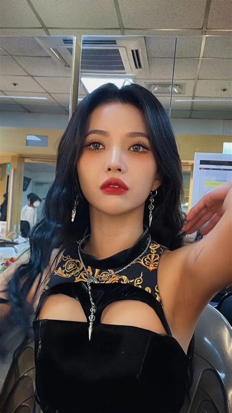 Soyeon Chicas Asiáticas Guapas Dara Kpop Celebridades