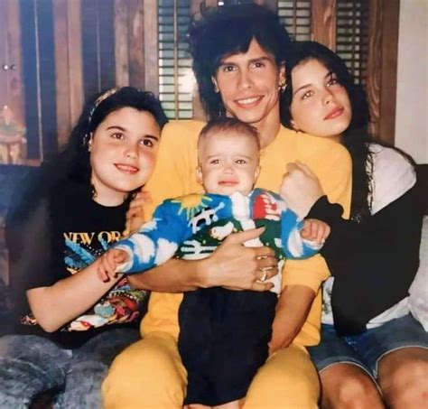 Young Liv Tyler With Her Siblings And Mom 9gag