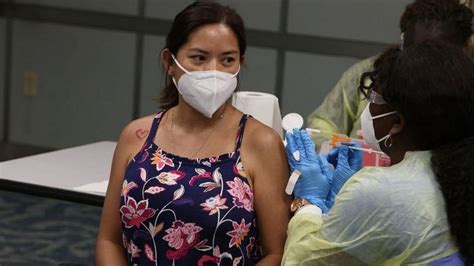 Covid 19 Empresas punem funcionários sem vacina nos EUA onde 99 dos