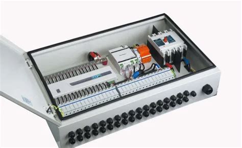 Solar DC Photovoltaic Input DC Solar Panel String Box Combiner Box