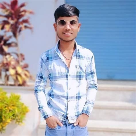 Mangesh Kakade Mangesh Kakde 007 • Threads Say More
