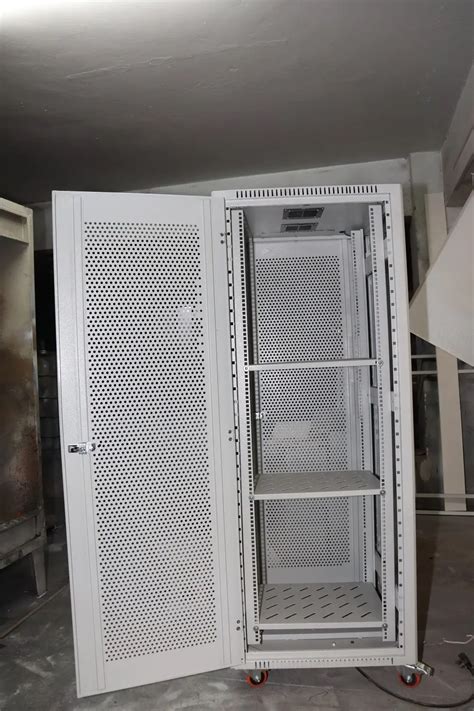 9u Network Data Cabinet 500x600x600mm Duff Engineering Ltd