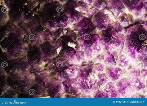 紫色的geode 库存照片 图片 包括有 本质 关闭 克里斯托 水平 特写镜头 岩石 地质 41804644