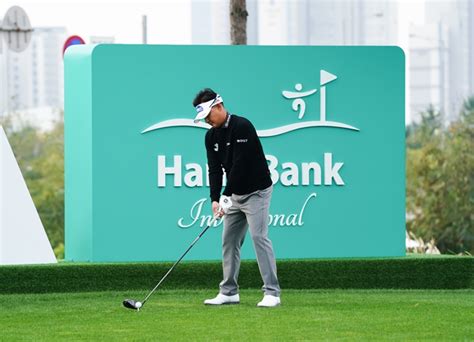 스타의 스윙 박상현의 연속 스윙드라이브샷 동작 골프타임즈