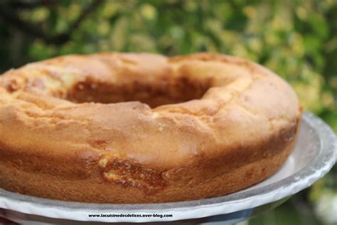 GÂTEAU AUX PETITS SUISSES La cuisine des délices
