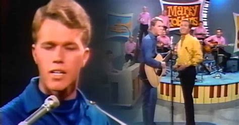 Marty Robbins Son Performs Big Mouthin Around With His Dad At TV Debut