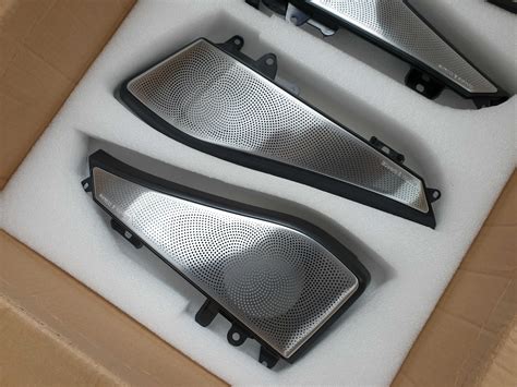 Комплект Bowers&Wilkins на bmw x6 g06 x6m f96 Сетки бавер с подсветкой ...