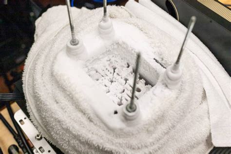 Extreme Overclocking With Liquid Nitrogen Amd Ryzen Threadripper 7000