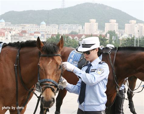 美丽的大连女骑警摄影图片人民广场纪实摄影 太平洋电脑网摄影部落