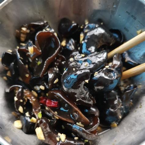 【凉拌黑木耳图片】风临动下厨房
