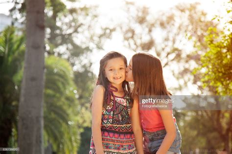 Pin By Victim On Kiss Fromfor Sis Couple Photos Scenes Photo