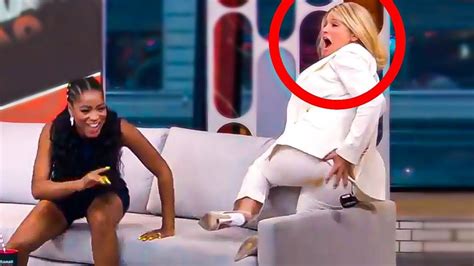 Embarrassing Moments Funny Moments Kim Kardashian Hot Watch Funny Videos Live Television