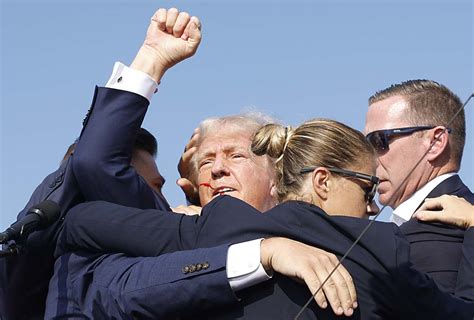 Video Of A Secret Service Agent Taking A Bullet For Ronald Reagan Goes