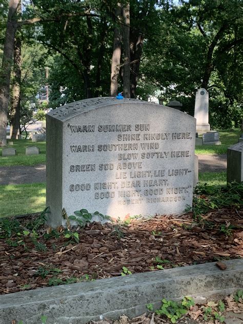 Mark Twains Daughter Olivia Susan Clemens Grave At Woodlawn Cemetery