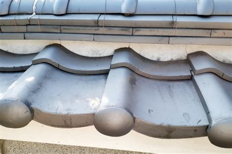 のし瓦（熨斗瓦）とは？役割と屋根修理方法について 千葉県佐倉市の屋根修理・雨漏り修理ならリエイトホーム