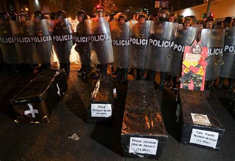 Perú En El Alambre Las Protestas Ponen Contra Las Cuerdas El Orden