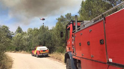 El Incendio De Castellón Pierde Intensidad No Está Estabilizado Pero