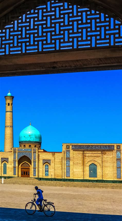 Uzbekistan - Centum