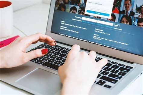 Jenis Kerja Online Dibayar Per Jam Kredit Pintar