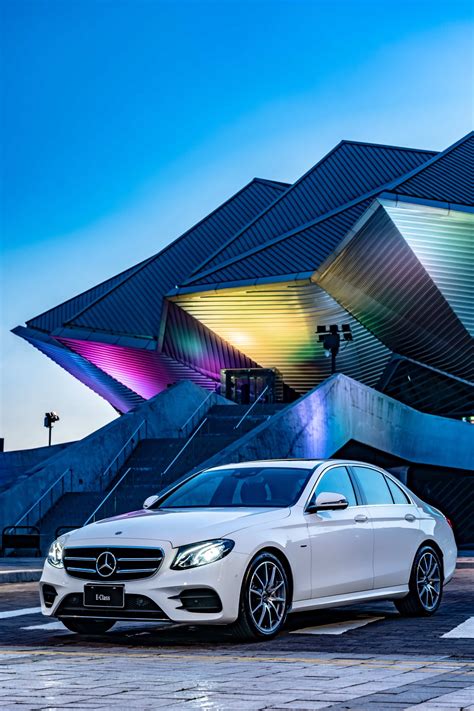 E Class四門轎車本月加碼推出「低頭款、低月付」優購專案！ Topcartw