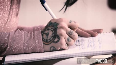 Tattooed Babe Gets Fucked And Fingered Eporner