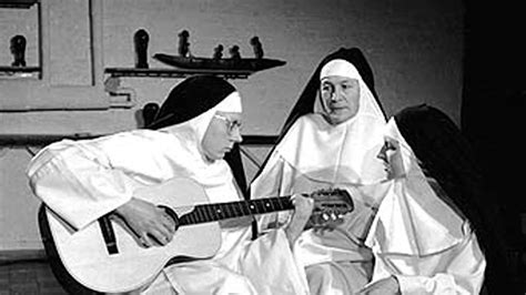 Sor Sonrisa La Monja Que Hizo Cantar A Una Generación Y Tuvo Un