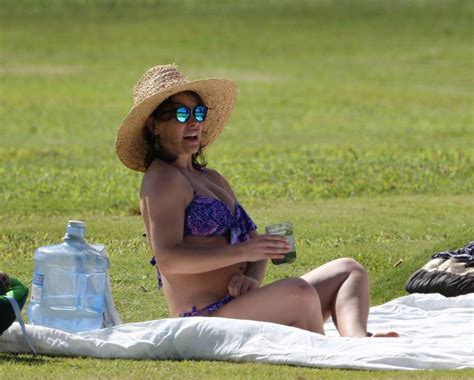 Evangeline Lilly In A Bikini 14 Photos Thefappening