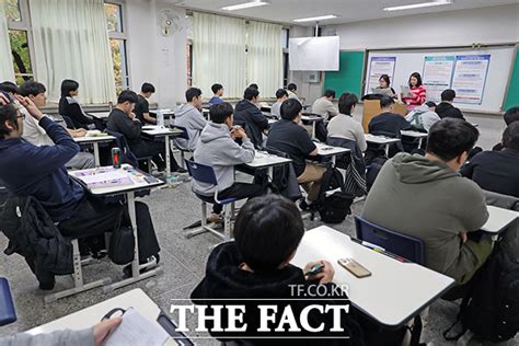 수학 작년보다 쉽고 9월 모평 비슷킬러문항 배제 사회 기사 더팩트