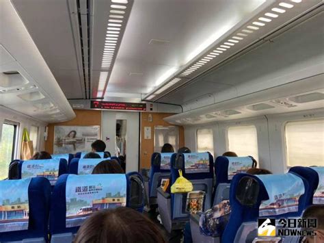 台鐵太魯閣出軌單線通車 民眾：擔憂返鄉受到耽擱 政治快訊 要聞 Nownews今日新聞
