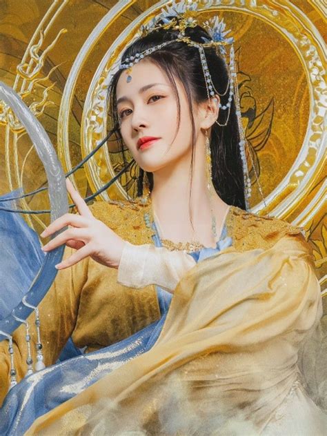 Ghim Của Vaaty23 Trên ไป๋ลู่bai Lu白鹿 Nữ Thần Diễn Viên Cosplay