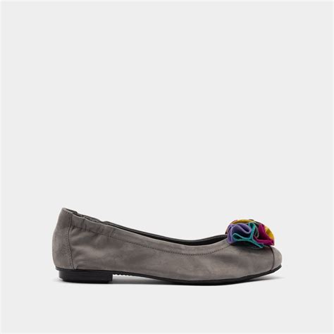 Baletanke Page 3 Studio Diva