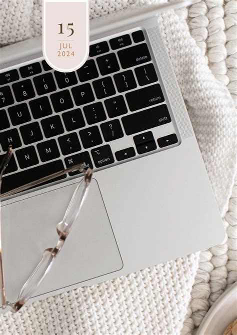 Social Media Content And Workflow Custom Web Design For Creatives Social Media Content And Workflow Custom Web Design For Creatives