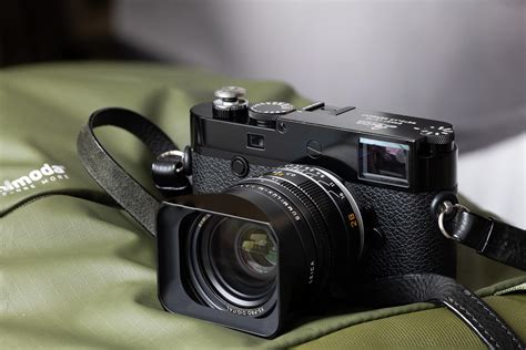 Ah the BP M10-R. 1 yr anniversary. : r/Leica