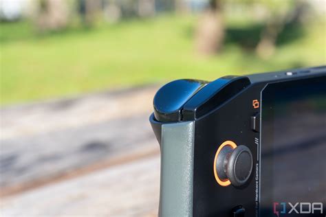 One Xplayer Mini Pro Review A Powerful But Expensive Steam Deck