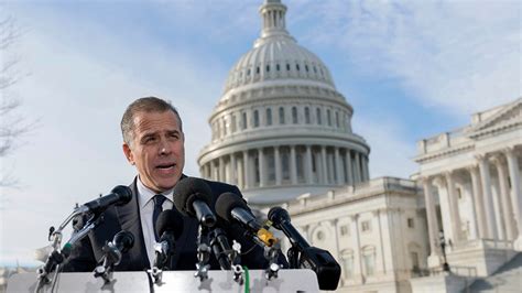 Hunter Biden Claims Republicans Weaponized My Dads Love For Me Into