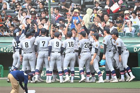 【甲子園】慶応が1916年以来107年ぶり2回目の優勝！夏連覇を狙った仙台育英を撃破 2023年8月23日掲載 ライブドアニュース