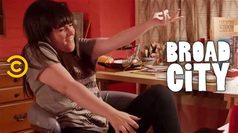 Hack Into Broad City V Drum Circle Uncensored Youtube