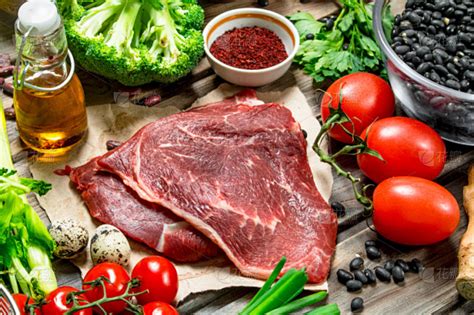 多样 牛肉 有机食品 肉 生食 健康食物 芹菜 蔬菜 清新 香料