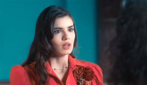 Érico revela para Marê a verdade sobre testamento que Gilda usou em Amor Perfeito